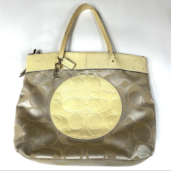 Coach | Bags | Y2k Coach Laura Large Shoulder Tote Bag Signature C ...